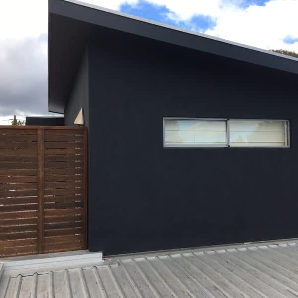 Repainting Exterior Rendered Walls (Inc. Tips & Advice) in Phillip ...