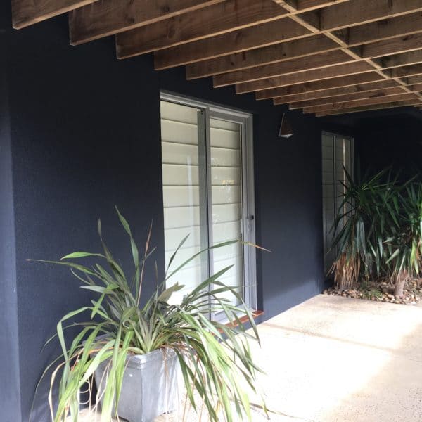 Repainting Exterior Rendered Walls (Inc. Tips & Advice) in Phillip ...